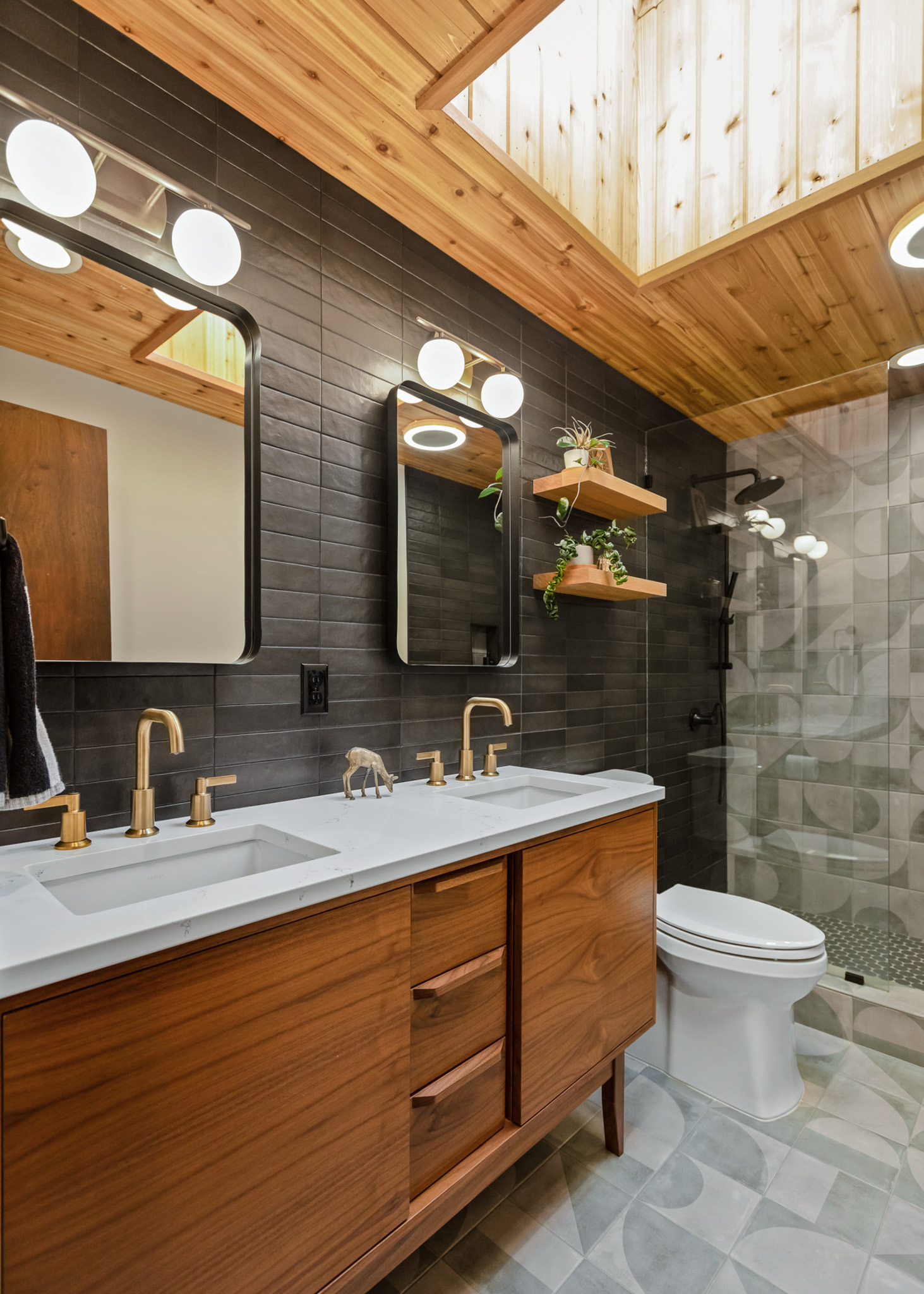 Mid-Century Modern Bathroom Revealed