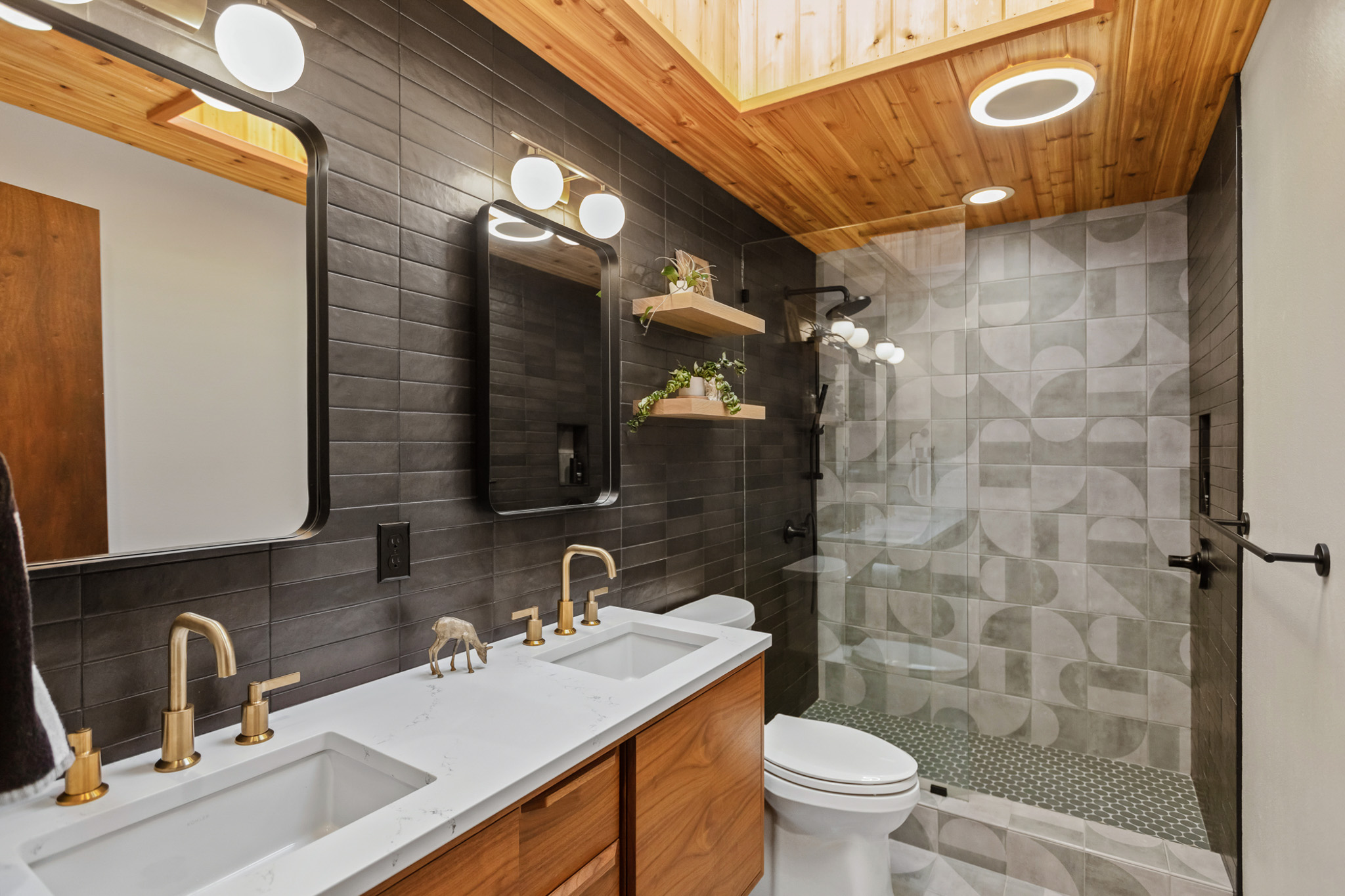 Mid-Century Modern Bathroom Revealed
